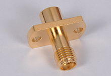 SMA Plug-to-MMCX Plug, Between-Series Adapter, Straight, Bag, 50 Ohms