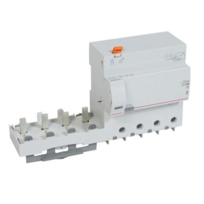 Add-on modules DX³ - 2P 230V~ 40A 300mA A type RCCB module - For 1 DX³ MCB module - DIN rail mounting - IP20 protection