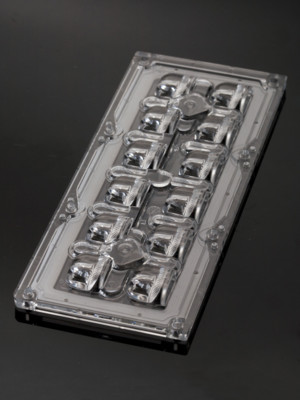 CS17307_STRADA-IP-2X6-T2-B-PC