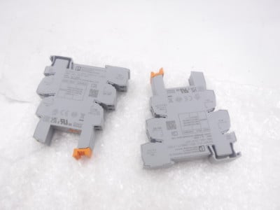 Phoenix Contact 2967057 Relay Socket for Reliable Industrial Control Connections for sale