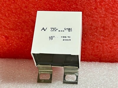 KEMET C4ATFBU4200A3BJ Film Capacitor
