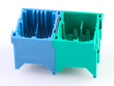 stAK50h 2 Bay Vertical Hybrid Header, 64 Circuits, Bay 1: 32 Circuits/Key 1/Black; Bay 2: 32 Circuits/Key 2/Blue; Tube