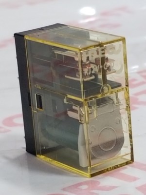 IDEC RJ2V-C-D100 for sale