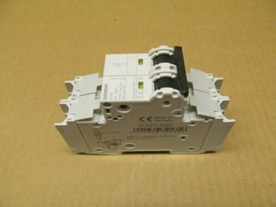 SIEMENS 5SJ4208-8HG41 Miniature Circuit Breaker for sale