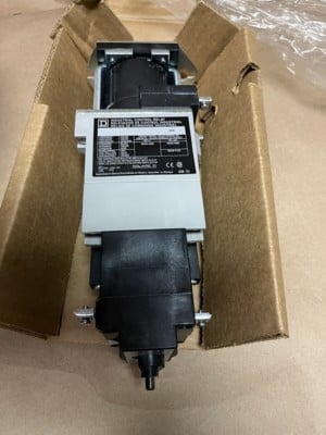 Schneider 8501XDO80XDLV62 Signal Relay for sale