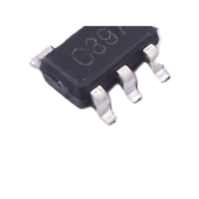 HGSEMI LM2903M/TR Linear Comparator Chip