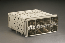 Small Form-factor Pluggable Plus (SFP+) Stacked 2-by-4 Multi-Port Connector with 2 Outer Lightpipe Ports, EMI Metal Gasket, 160 Circuits, Tin (Sn) Tails