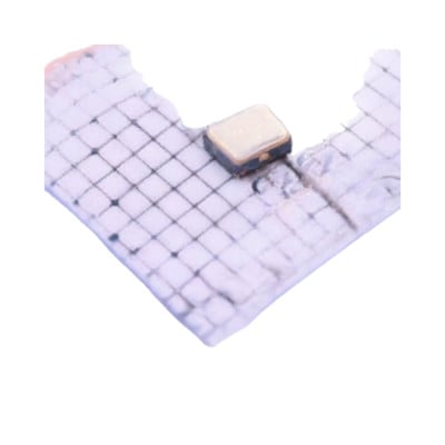HCI CO22H4-100.000-33GDTSNL Crystal