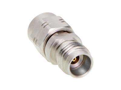 BNC Jack-to-SMA Plug, Between-Series Adapter, Tray, 50 Ohms