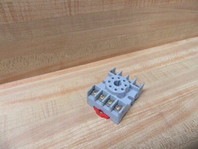 Schneider 704641 Relay Socket for sale