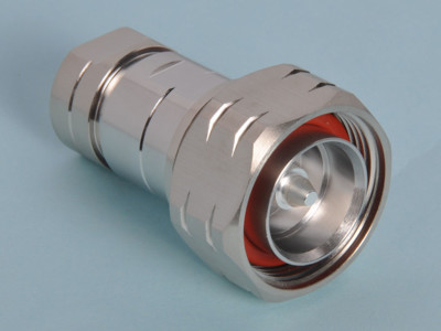 Precision Test Connector, 1.85mm PCB Jack Receptacle, 2-Hole Flange Mount, Solderless Compression Contact, Microstrip, with Screws, 6.40-8.94mm PCB Thickness, 50 Ohms