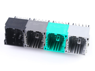 stAK50h 4 Bay Right-Angle Hybrid Header, 84 Circuits, Bay 1: 12 Circuits/Key 1/Black; Bay 2: 28 Circuits/Key 2/Green; Bay 3: 32 Circuits/Key 1/Black; Bay 4: 12 Circuits/Key 2/Green; Tube