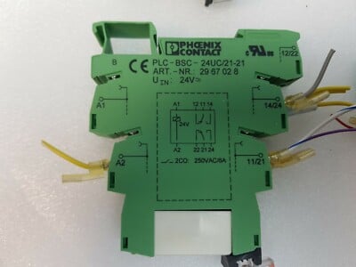Phoenix Contact 2967028 Relay Socket for sale