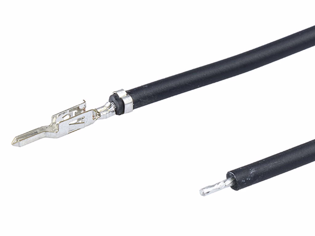 Pre-Crimped Lead Mini-Fit Versa Color Female-to-Pigtail, Tin (Sn) Plating, 450.00mm Length, 18 AWG, Black