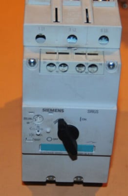 SIEMENS 3RV20324BA15 Motor Protective Circuit Breaker for sale