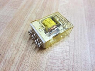 IDEC RY2S-UAC24V for sale