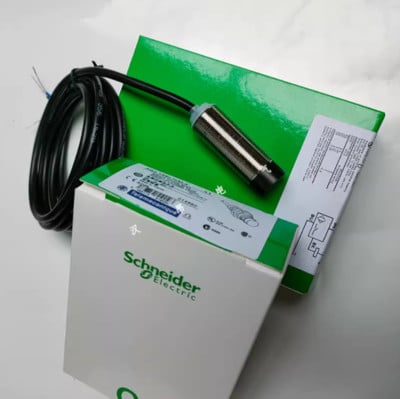 Schneider XS618B1DAL2 Proximity Sensor