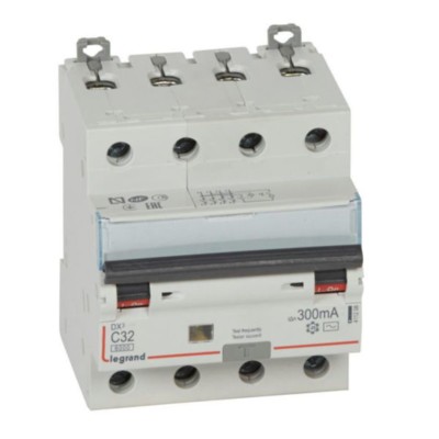 RCBO DX³ 6000A 4 poles 32A curve C type AC 300mA for sale