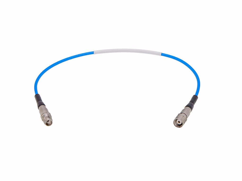 MCRF Right-Angle Plug to MCRF Right-Angle Plug on 1.32mm Cable, 185.00mm Length, 50 Ohms