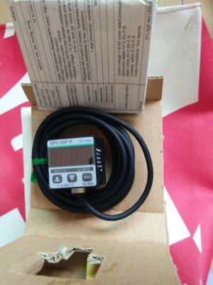 PANASONIC DP2-20F-P Industrial Pressure Sensor Transducer for sale