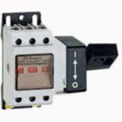 Vistop isolating switch 4 poles 32A with black side handle for sale