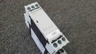 SIEMENS 3RS1800-1HP00 Power Relay
