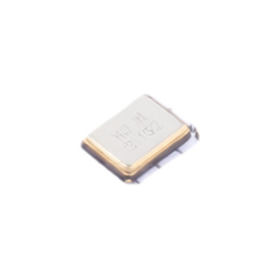 HCI 0132M4-8.000F20DTNLL Crystal