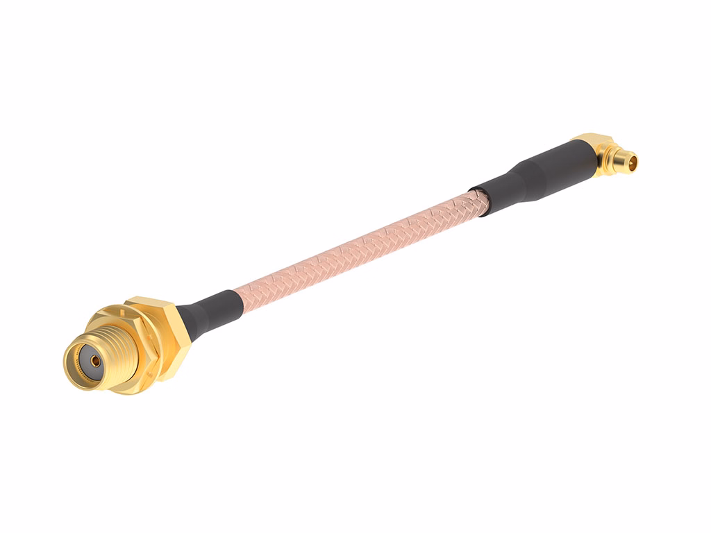 MMCX Right-Angle Plug to SMA Straight Bulkhead Jack Rear Mount on 1.37mm Cable, 82.00mm Length, 50 Ohms