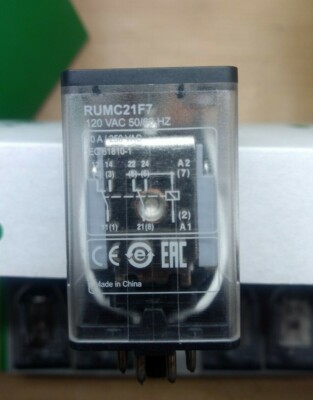 Schneider RUMC21F7 for sale