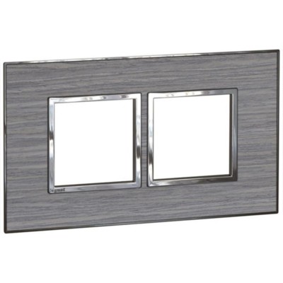 Arteor - British standard square plate 6 modules - Wood grey oak finish - Flush-mounted plate and frame - Horizontal configuration