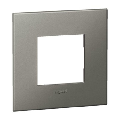 Arteor - British standard square plate 8 modules - Flush-mounted plastic frame - Matt anthracite finish - Snap fastening, 252.5x92x8mm