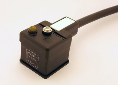 mPm DIN Valve Connector, Form C - 8mm, 2 Pole Plus Ground Position H6/H12 with C4 Circuit, to 1.0m (3.28') PVC Cable Pigtail, Yellow LED, Black Nitrile Gasket, 24V