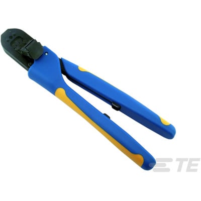 TE Connectivity 52410-1 Spade Connector