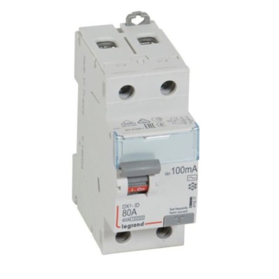 RCD DX³-ID - 4P 400V~ neutral right-hand side - 63A selective RCCB - 300mA type A - 4-module DIN rail IP20