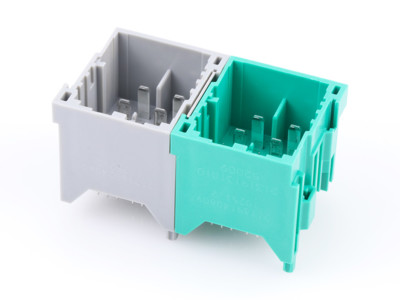 stAK50h 3 Bay Vertical Hybrid Header, 65 Circuits, Bay 1: 12 Circuits/Key 1/Black; Bay 2: 28 Circuits/Key 1/Dark Gray; Bay 3: 25 Circuits/Key 1/Green; Tube