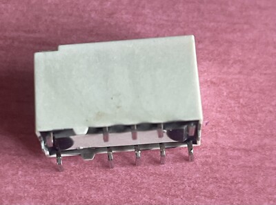 HONGFA HFD3/5 Signal Relay Chip