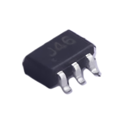 Qorvo AG604-89G RF Amplifier Chip